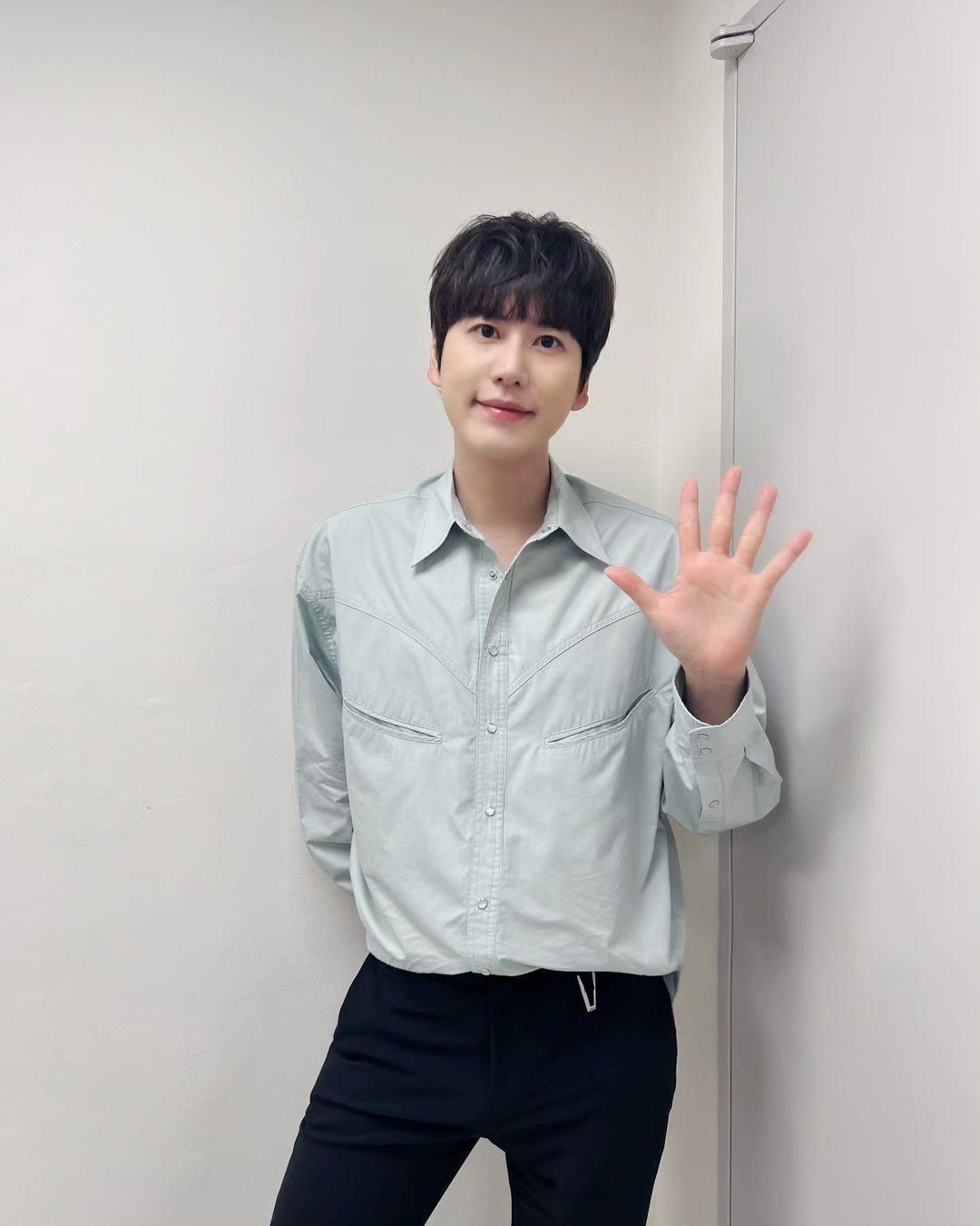 劉在錫再添師弟？李瑞鎮斷開Hook娛樂 Antenna：積極接洽中│TVBS新聞網