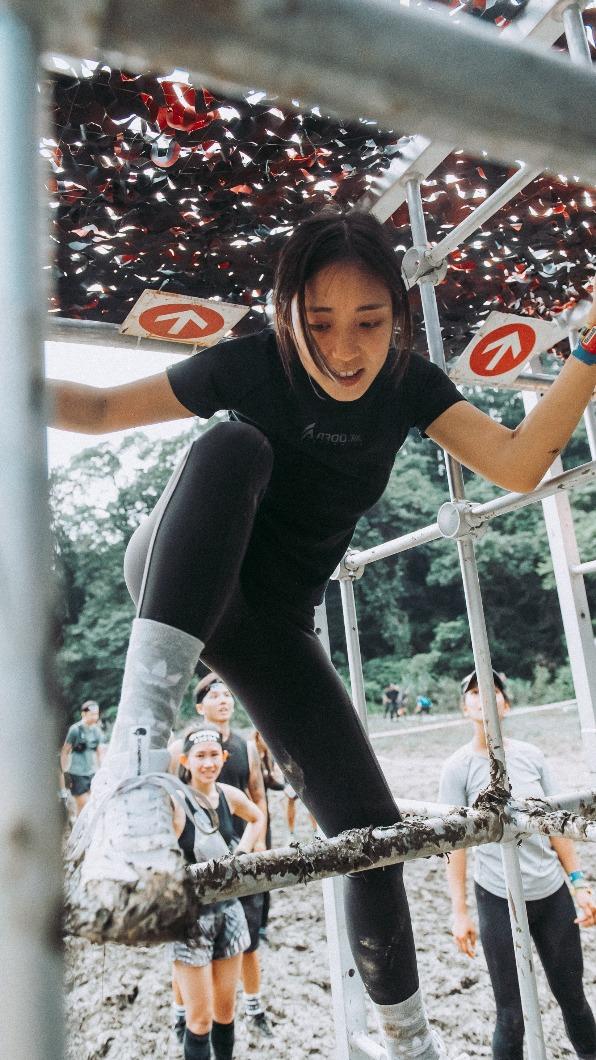 《女兵》葉素娥回來了！梁舒涵戰10K障礙賽 全身泥濘狼狽狀態曝│TVBS新聞網