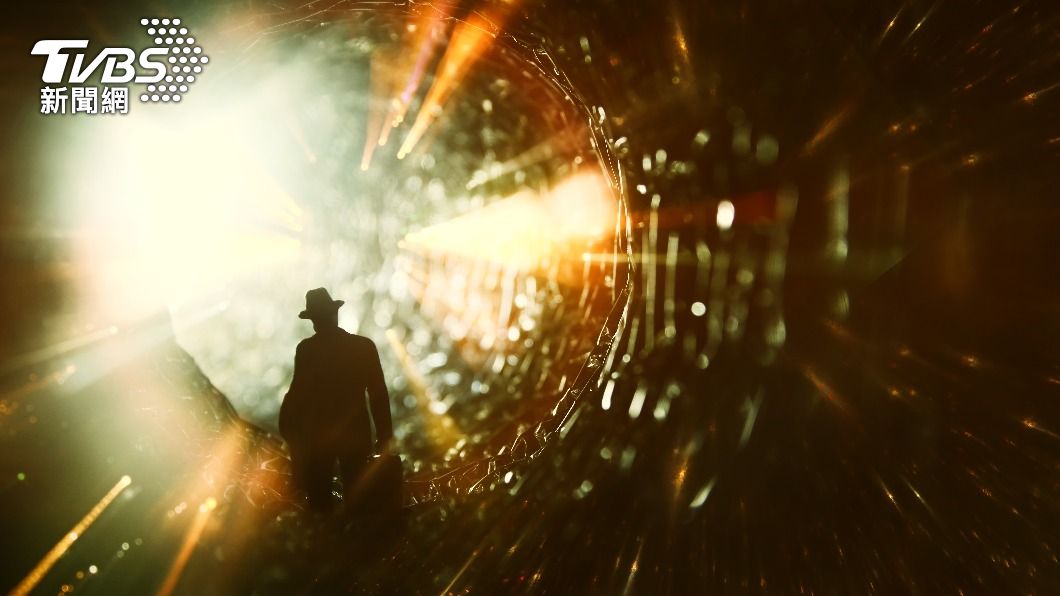 外星人將現身？時空旅人「測謊儀受訪」 網紅揭內幕：是真的 - 鏡週刊 Mirror Media