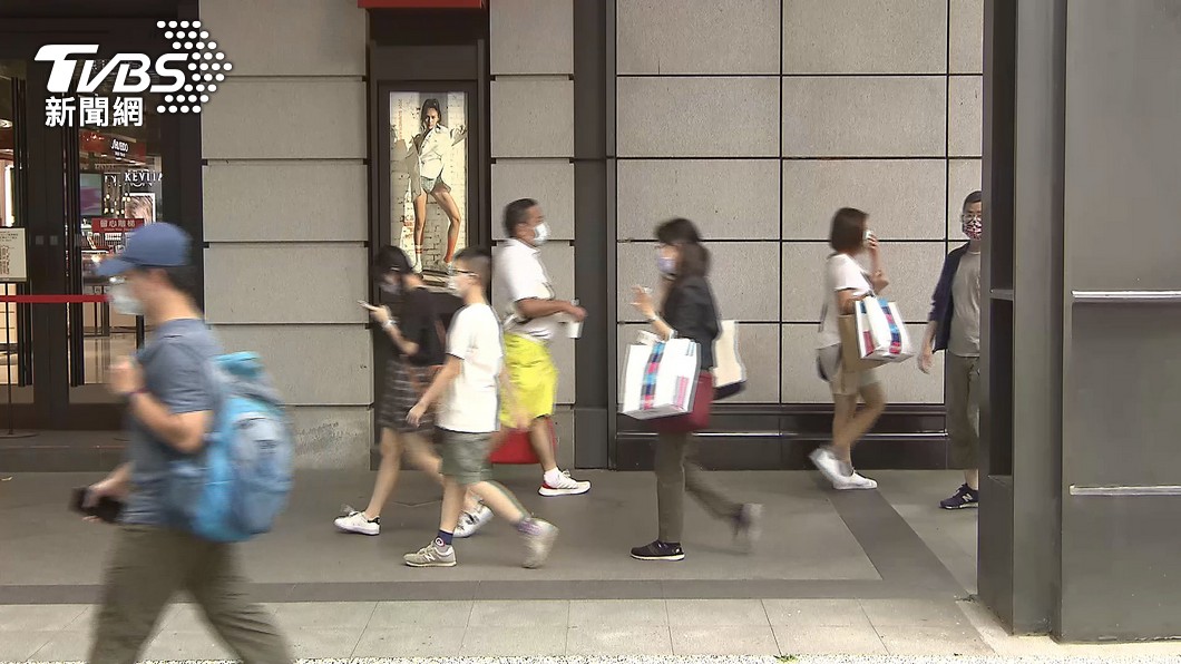 薪情差！通膨來亂 實質總薪資甩不開負成長│物價│感覺│TVBS新聞網