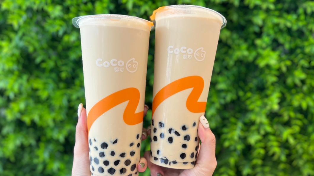 強勢回歸！CoCo奶茶加黑糖蕨餅 加碼「大杯買1送1」│TVBS新聞網