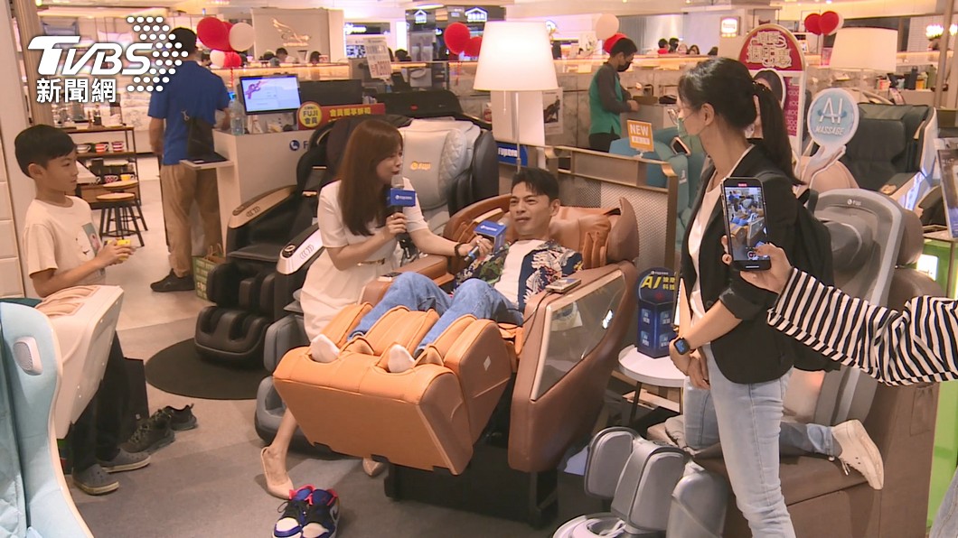 阿Ken擔任一日店長 分享平時紓壓秘訣│TVBS新聞網