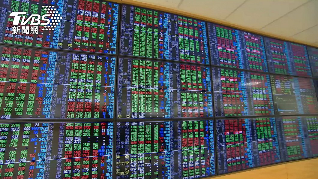 不拿菜籃「拿手機」 40歲以下投資人破400萬人│TVBS新聞網