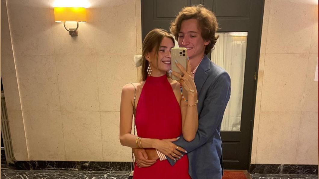 Lisa疑分手緋聞男友！「首富兒」甜擁辣妹照流出 網一看傻眼 │TVBS新聞網