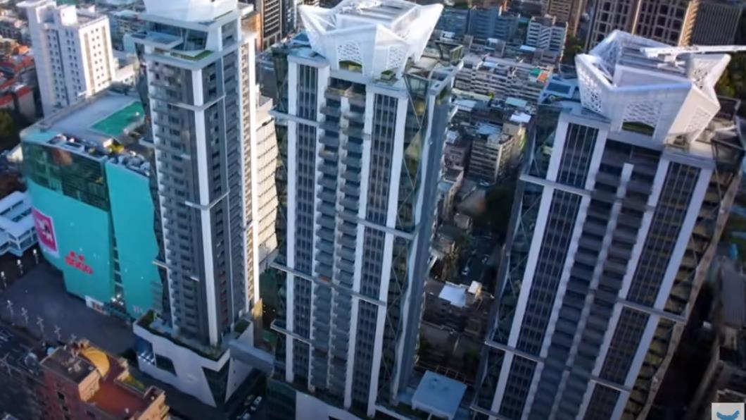 北市東區新豪宅「台北之星」1戶4億 看屋藝人已十幾位│Diamond Towers│忠孝復興│SOGO│TVBS新聞網