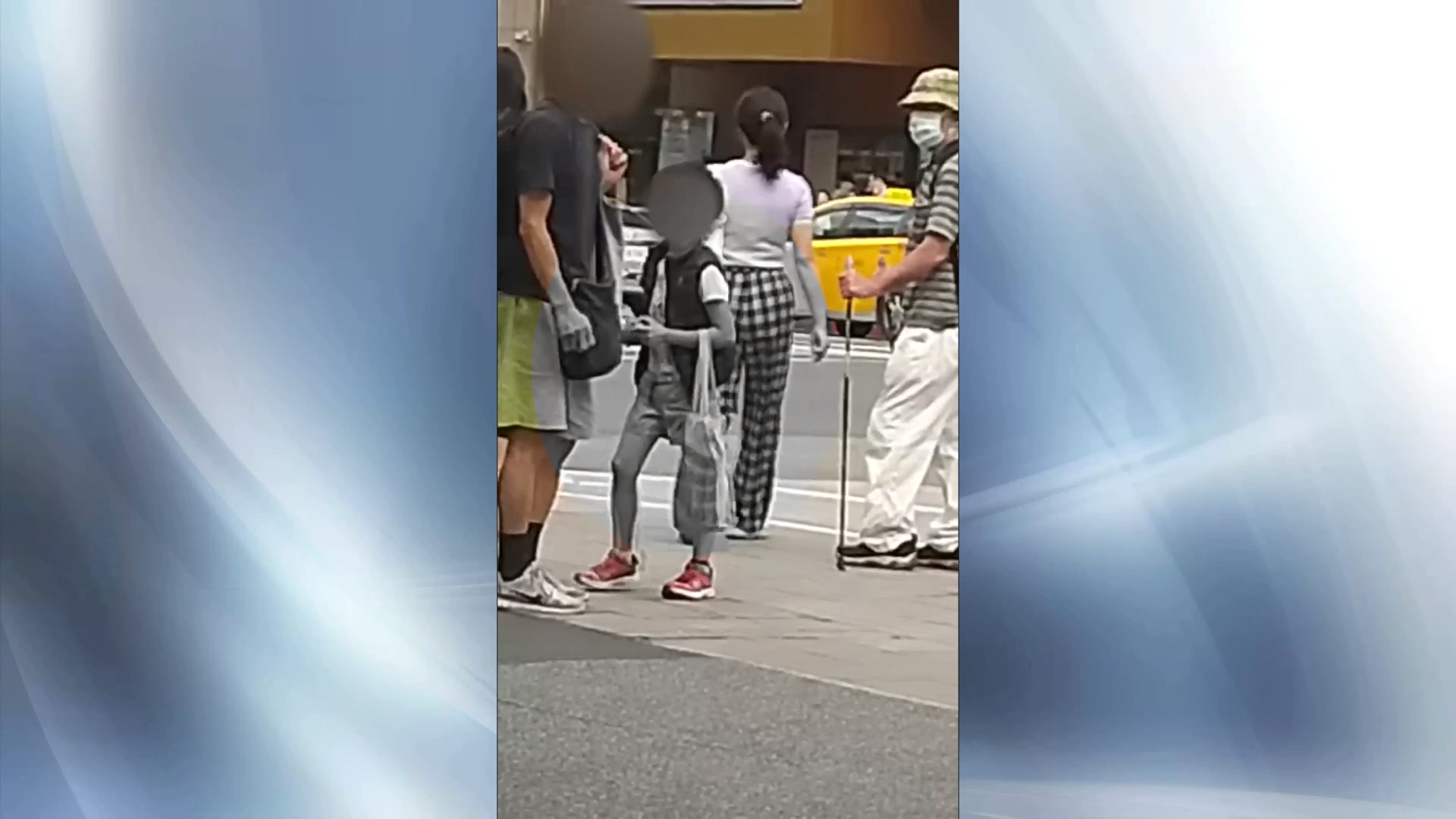 要買120元布朗尼嗎？ 孩童沿路賣遭疑童工違法│TVBS新聞網