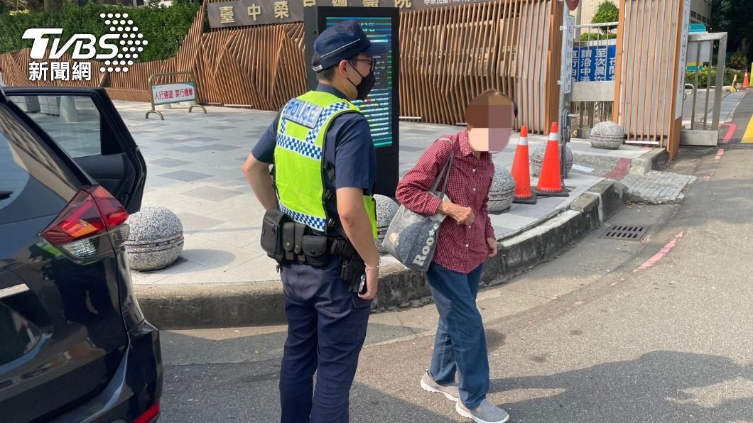 九旬獨居嬤領100萬！警以為詐騙 真正原因讓人心疼│TVBS新聞網