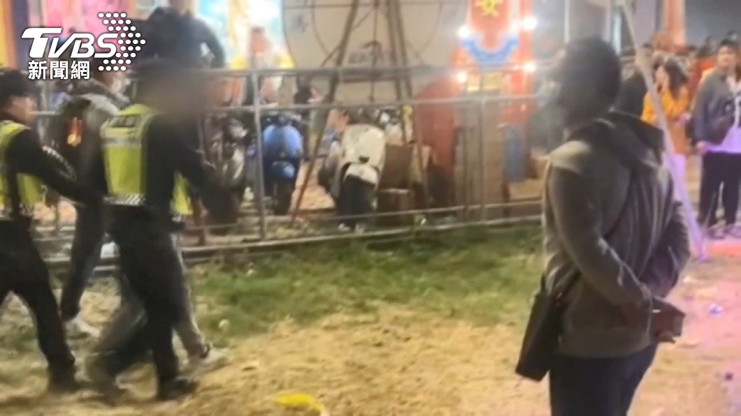有事嗎？遶境太吵男誤會被人吼 狂噴辣椒水爆衝突│廟會│活動│TVBS新聞網