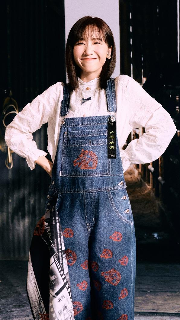 金馬60／Lulu獨扛主持表現被讚爆 開場影片「大咖雲集」影迷看哭了│黃路梓茵│金馬獎│主持人│TVBS新聞網