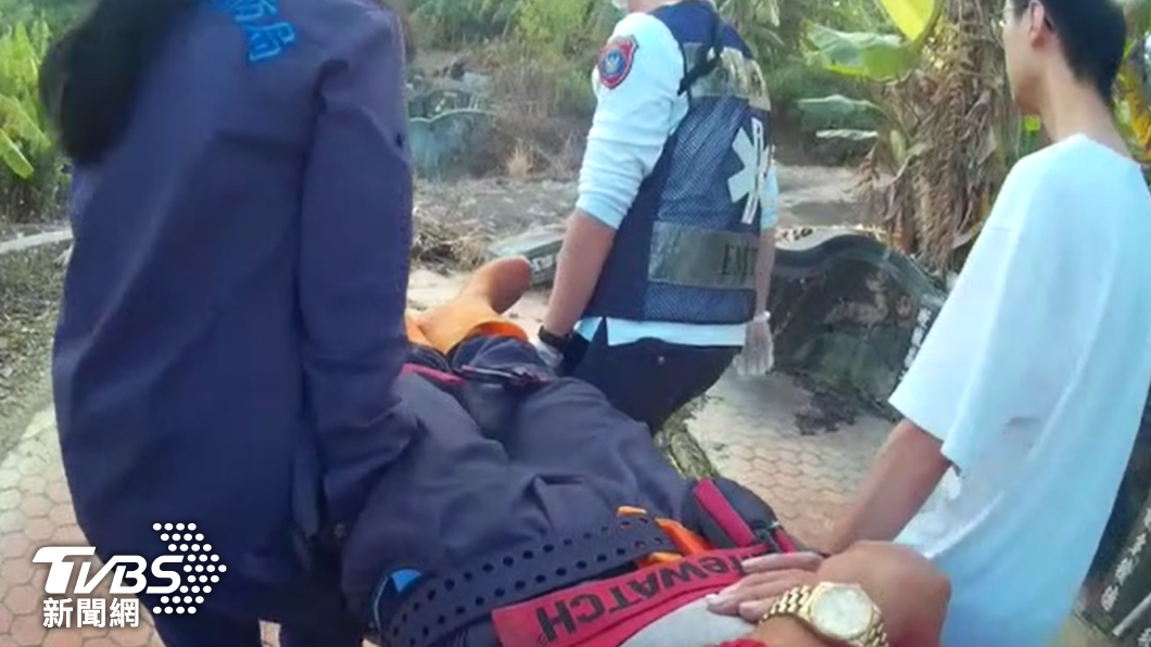 高雄老人打掃公墓跌落水井 躺井底痛苦哀號│TVBS新聞網