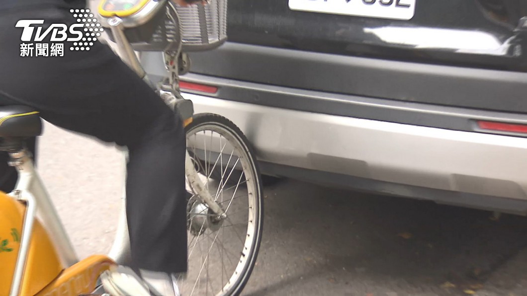 運將控遭逆向Ubike撞害客傷 竟非肇逃│TVBS新聞網