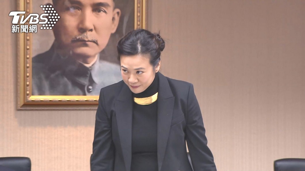 遲2分鐘簽到！國籍明怎公布 吳欣盈：我在視訊│TVBS新聞網