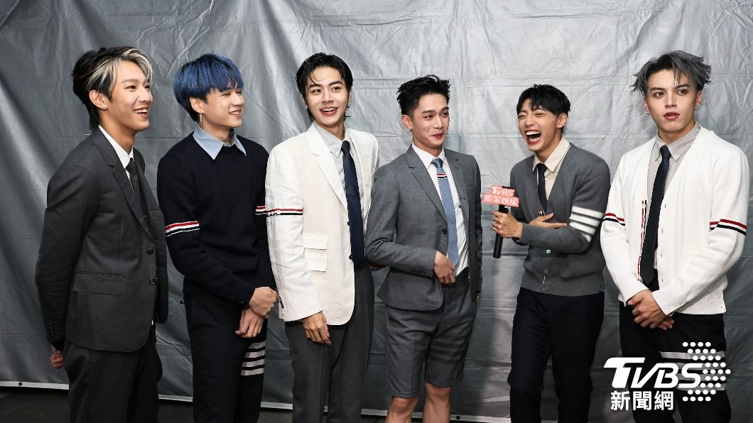 新北耶誕城／Ozone驚爆成員「少年禿」 真實髮量首度曝光│TVBS新聞網