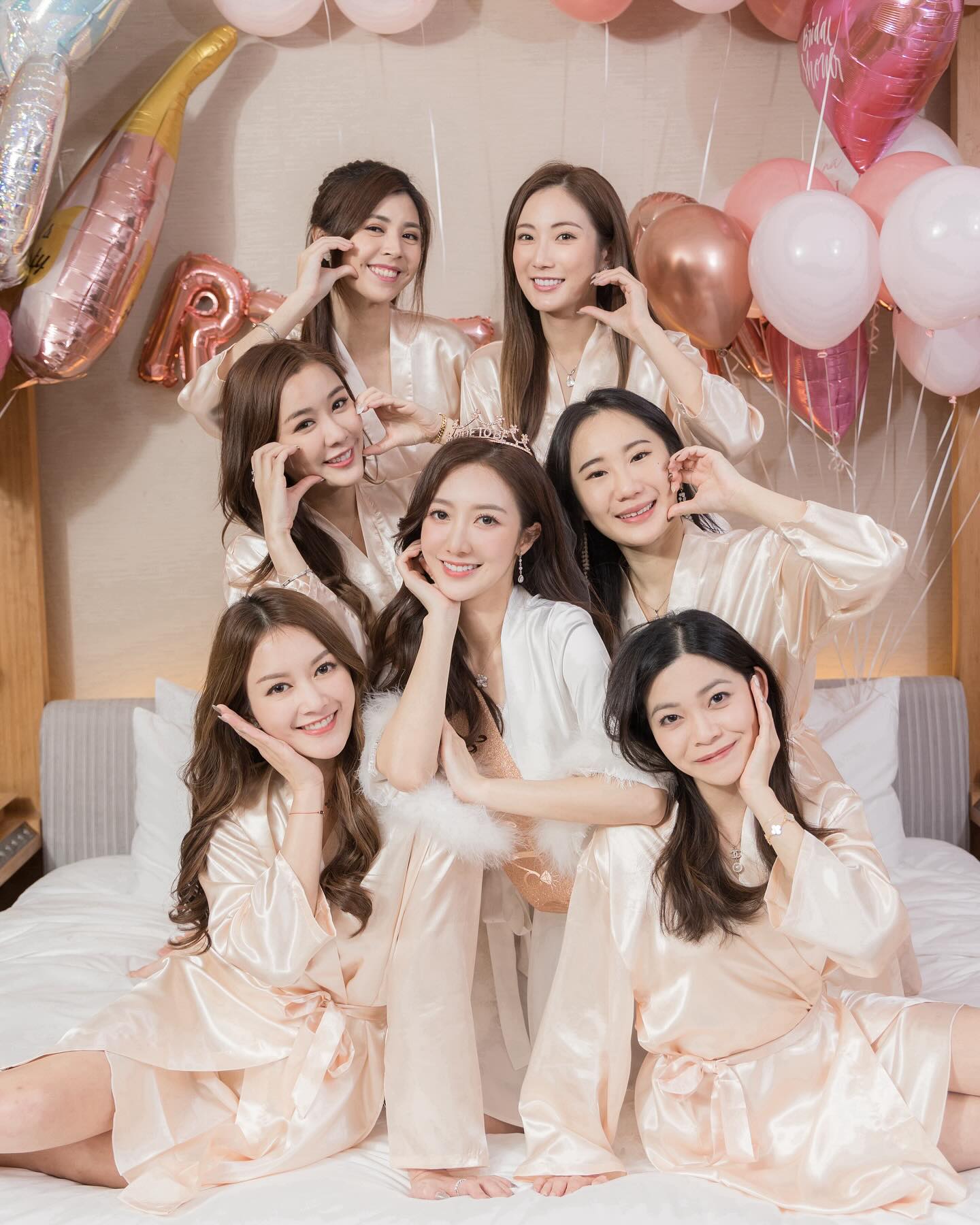 恭喜！女星無預警宣布喜訊「同框帥尪」 飛峇里島籌備浪漫婚禮│TVBS新聞網