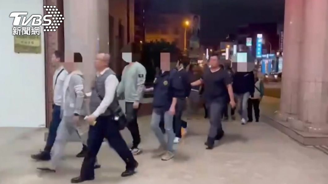 總統大選地下賭盤賠率曝 賭金達2400萬元、嫌見警嚇到腳麻│TVBS新聞網