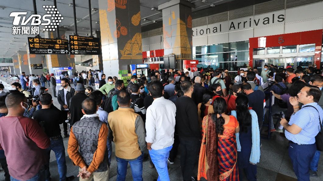 台男行李搜出67張SIM卡 遭疑詐騙仔印度機場被逮│TVBS新聞網