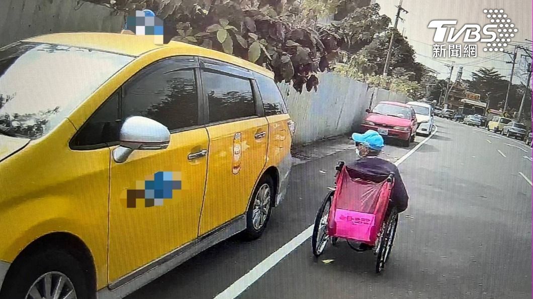 彰化輪椅翁赴台中尋友只剩三百 警霸氣出錢叫Uber送回家│TVBS新聞網
