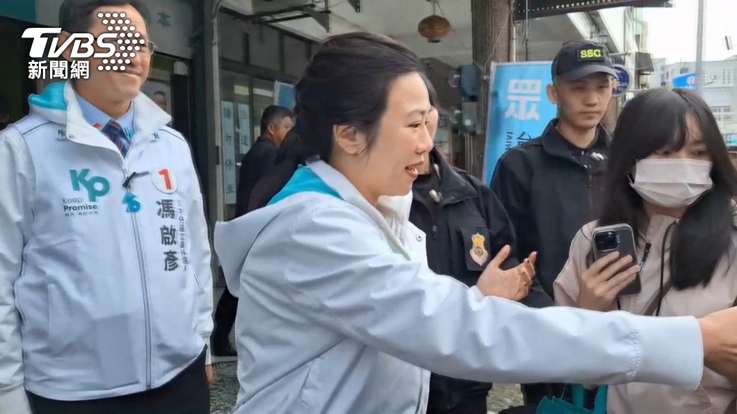 吳欣盈搶攻藍營票倉苗栗 車掃前跳「應援舞」│TVBS新聞網