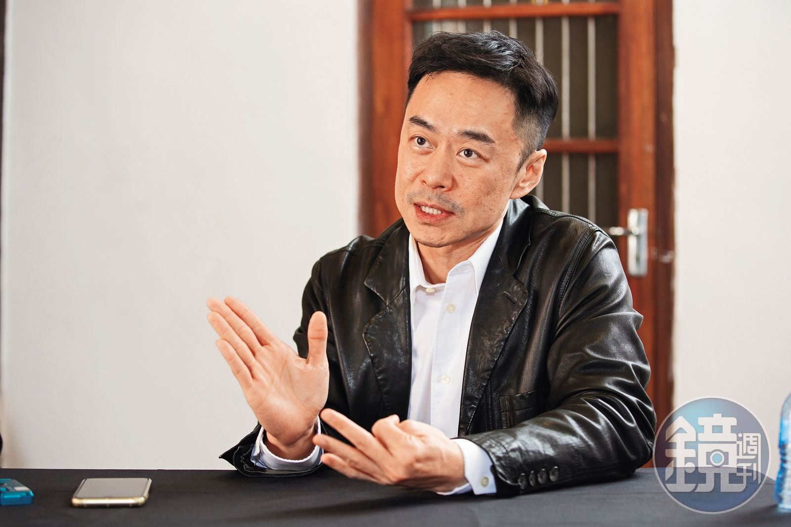 張承中昔爆挑撥閨密情！Ella、Hebe火大譙：你不是男人│TVBS新聞網