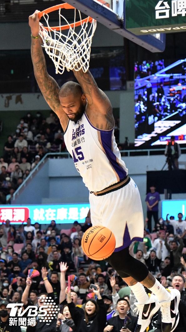 T1／尷尬！前NBA球星「表弟」加盟首秀 上半場僅拿2分│TVBS新聞網