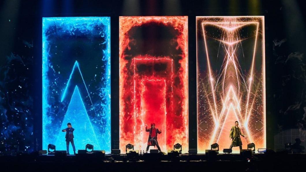 5566出道22年！許孟哲突爆「16歲簽約內幕」 曬照發豪語│TVBS新聞網