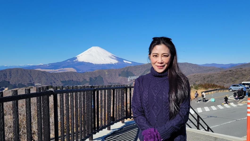 兩性作家2400萬東京買「17坪房」 交屋5驗收員大陣仗伺候│TVBS新聞網