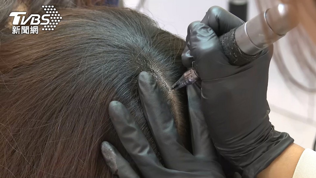 「頭皮紋繡」搶脫髮商機 櫃姐跨行挑戰年收破百萬│TVBS新聞網