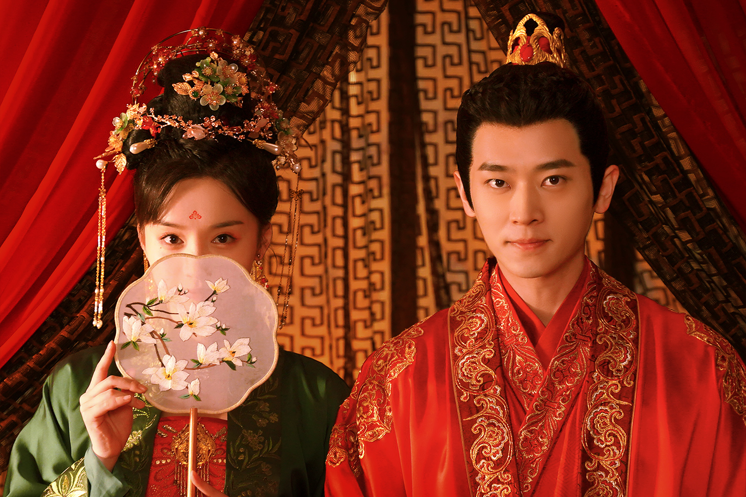 親密戲太甜！「古裝男神」丞磊想吻又不能吻 柯穎羞曝：拍完黏黏的│TVBS新聞網