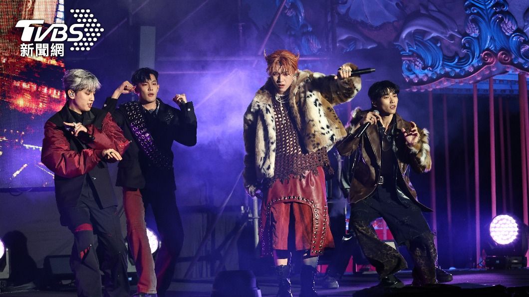 U:NUS高胥崴抱病上場！唱一半突暫停33秒 粉絲狂喊加油 │TVBS新聞網