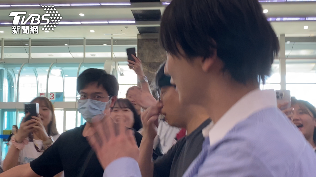 KEY發願挑戰臭豆腐還指名2美食 SHINee友情戒指「1原因沒戴」│TVBS新聞網