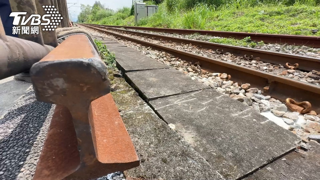 鳴日號擦撞鋼軌急停駛 影響7列次1800人│TVBS新聞網