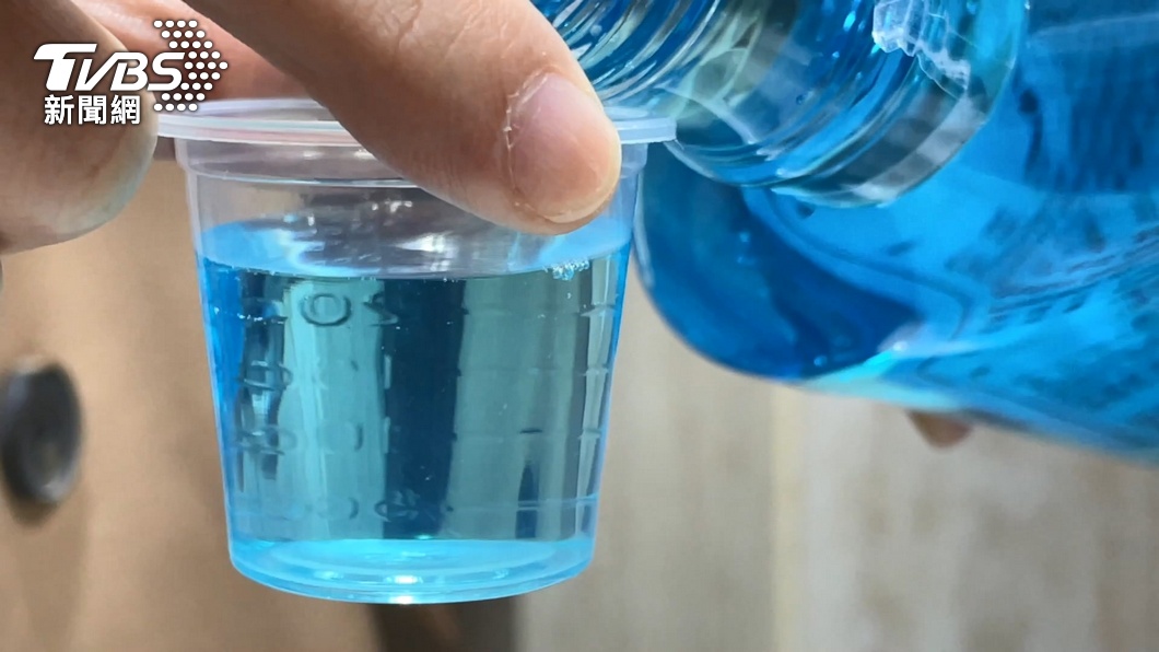 漱口水釀禍？警車擦撞騎士 所長酒測值「0.03」│TVBS新聞網