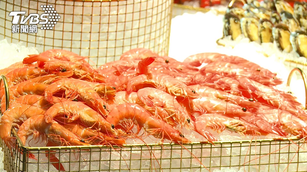 憂食物中毒！ 1家6口吃buffet「上吐下瀉」3送醫│TVBS新聞網