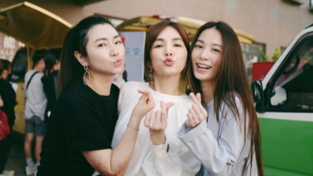 Hebe慶生合體！S.H.E好感情回顧 單飛不解散再忙都要聚│TVBS新聞網