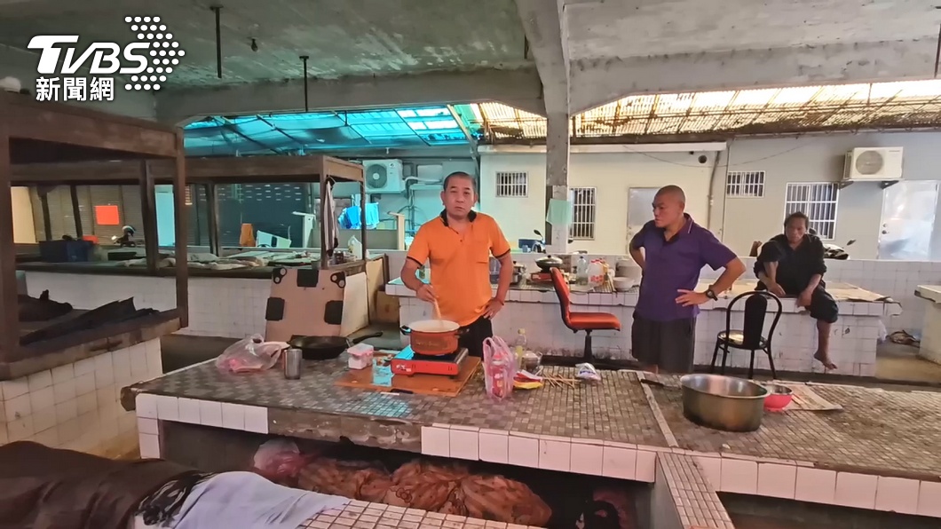 天搖地動！鹿港天后宮牆面樑柱 龜裂位移5cm│TVBS新聞網