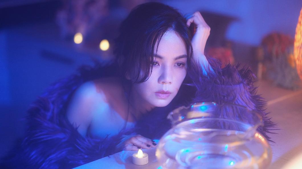 楊謹華驚傳遭「家暴」遮瑕傷痕 Ella發現開譙：渣男│TVBS新聞網