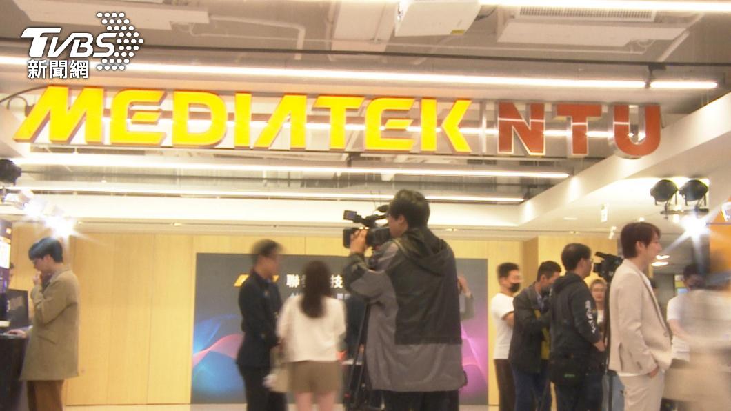 「生成式AI平台」秒變小編、秘書 還能翻譯老婆話│TVBS新聞網