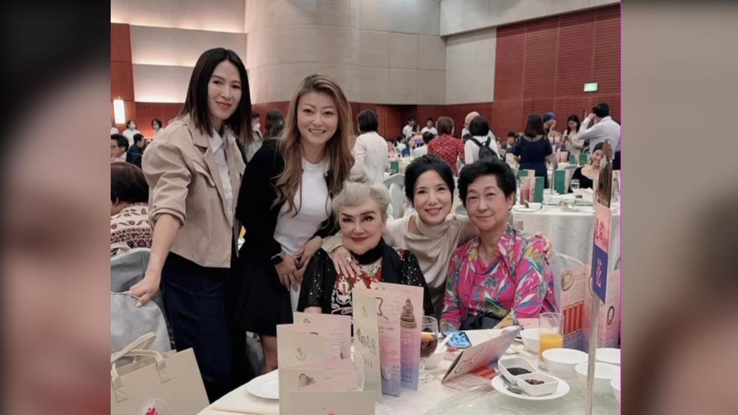 港片「經典豔星」齊聚曾志偉慈宴！葉子媚、關秀媚現況曝光│TVBS新聞網