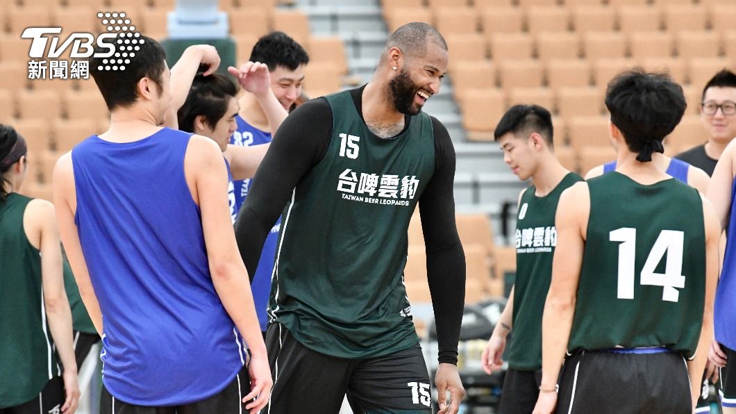 T1／NBA球星「表弟」回來了！讚台友善、帶小孩體驗異國文化 │TVBS新聞網