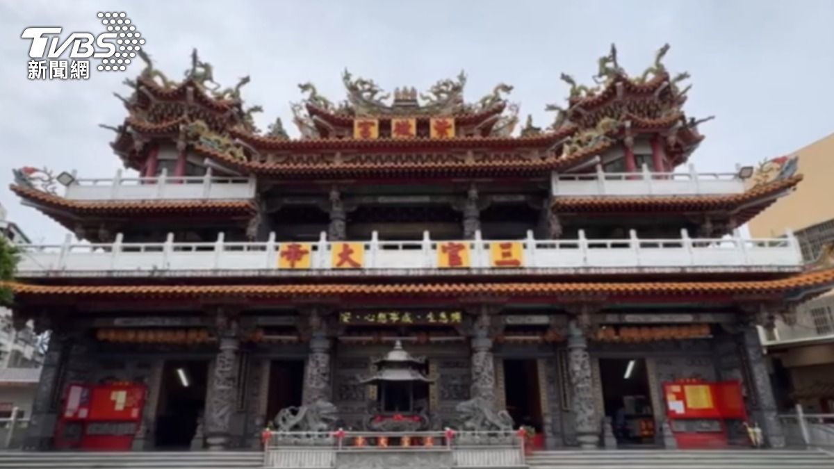 「陰界執法者」保佑！三重警拜紫微宮搶頭香 不到1KM逮滅門女婿│TVBS新聞網