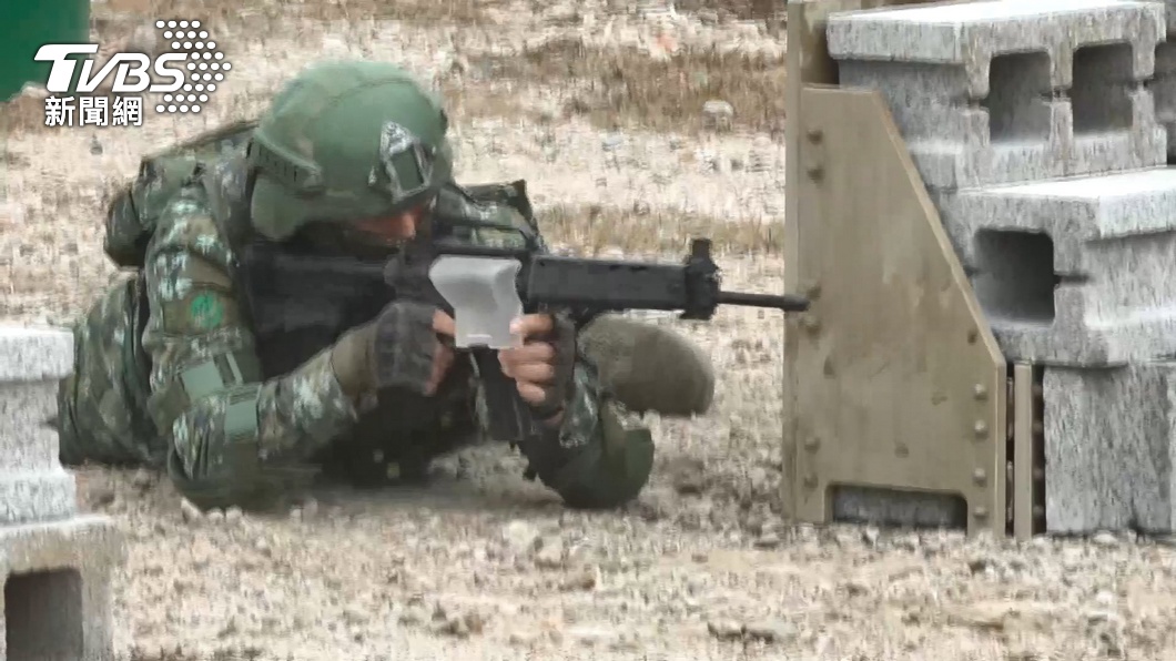 第一手開箱片！T112戰鬥步槍通過戰測 陸軍明年引進2萬5千把│TVBS新聞網