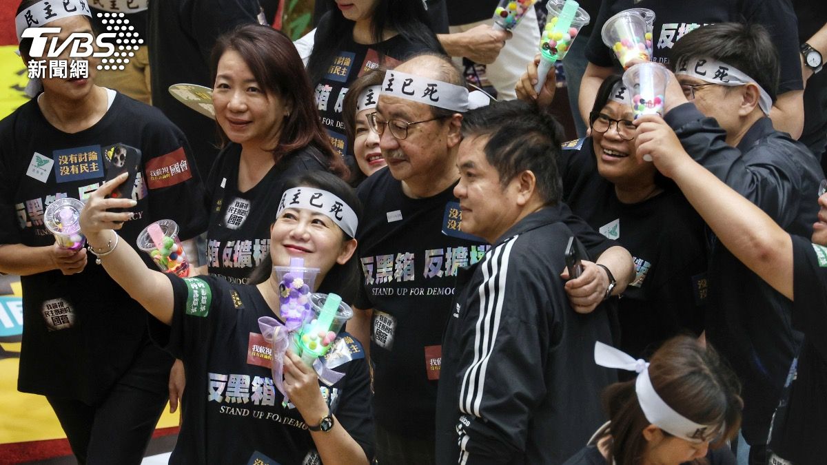 快訊／《立院職權行使法》三讀 總統國情報告常態化、藐視國會罪入法│TVBS新聞網