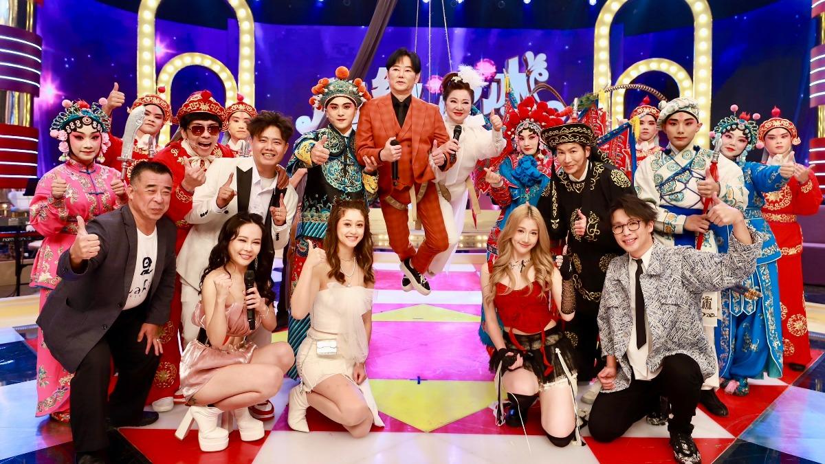 陽帆緊貼「蛋蛋卡住」飛天！ 白冰冰問候小陽陽：Are you OK│TVBS新聞網