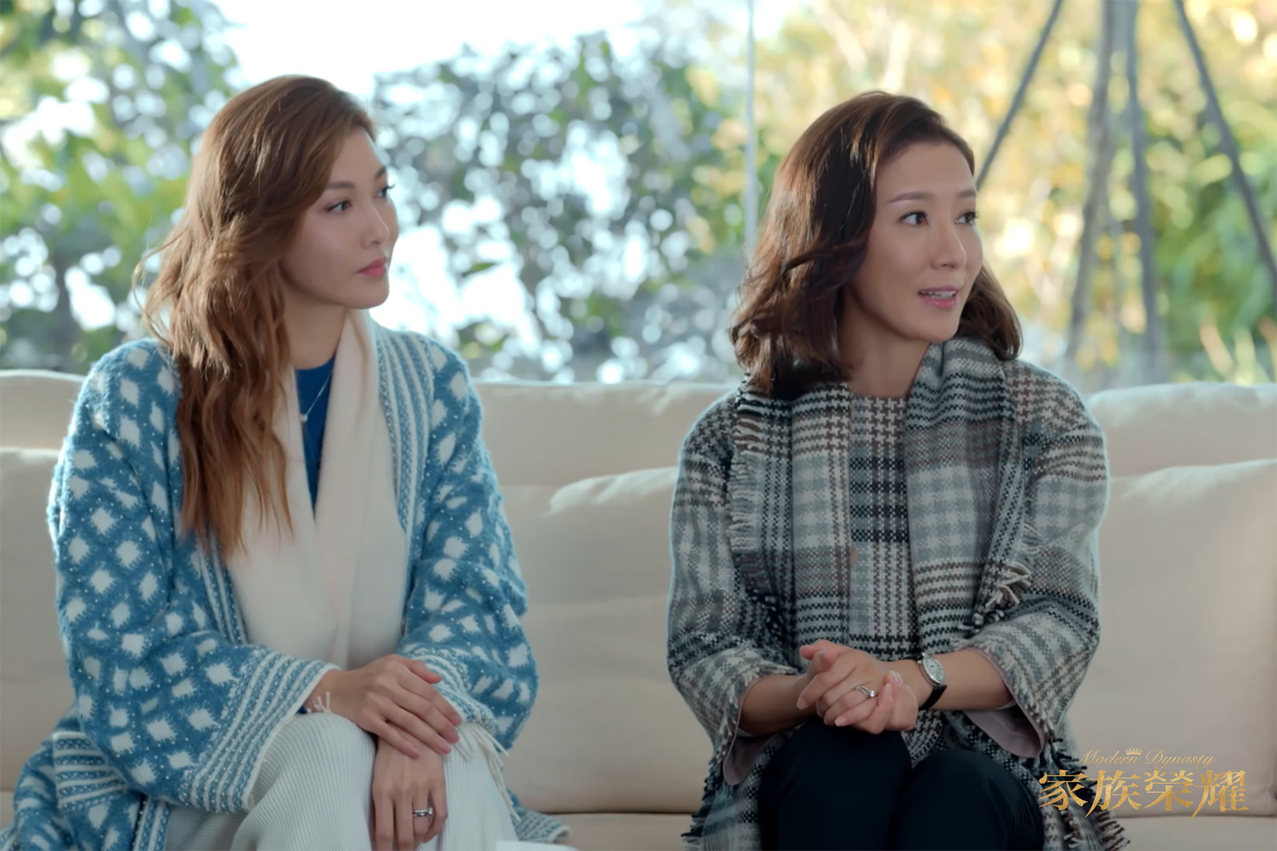 《家族榮耀》李彩華挑撥妯娌衝突 熊黛林「驚天一跪」再掀波瀾│TVBS新聞網