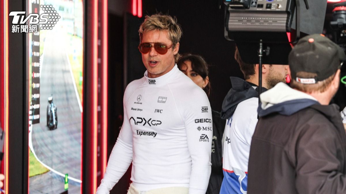 布萊德彼特官宣了！霸氣牽「小26歲女友」現身F1賽場│TVBS新聞網