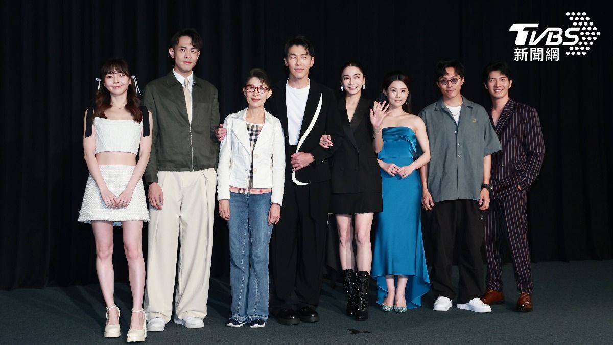 捕獲Junior、林萱瑜！新婚27天「首同框」 狂飄粉紅泡泡│TVBS新聞網