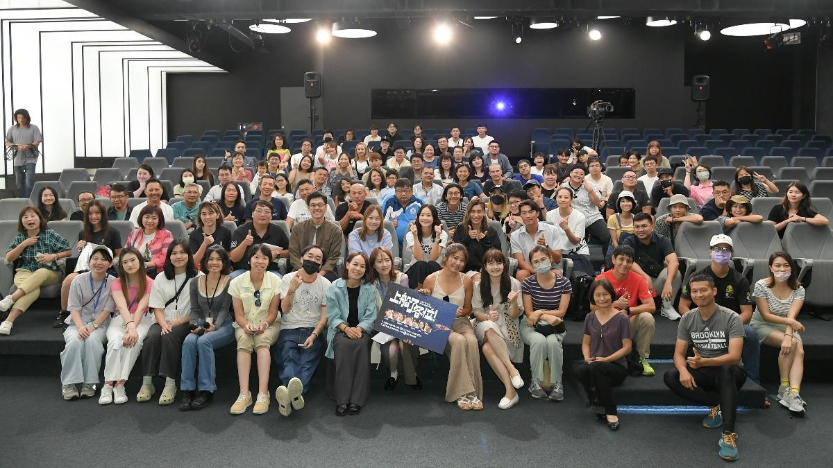 實境秀錢難賺！女星「重感冒不敢說」另一人爆吐 20年PD傻眼：不知怎拍│TVBS新聞網