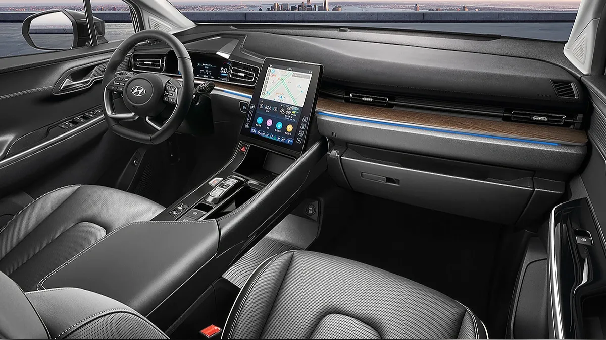 台灣有望跟進？現代「Custin小改款」車圖曝 LED霧燈改款更豪華│TVBS新聞網