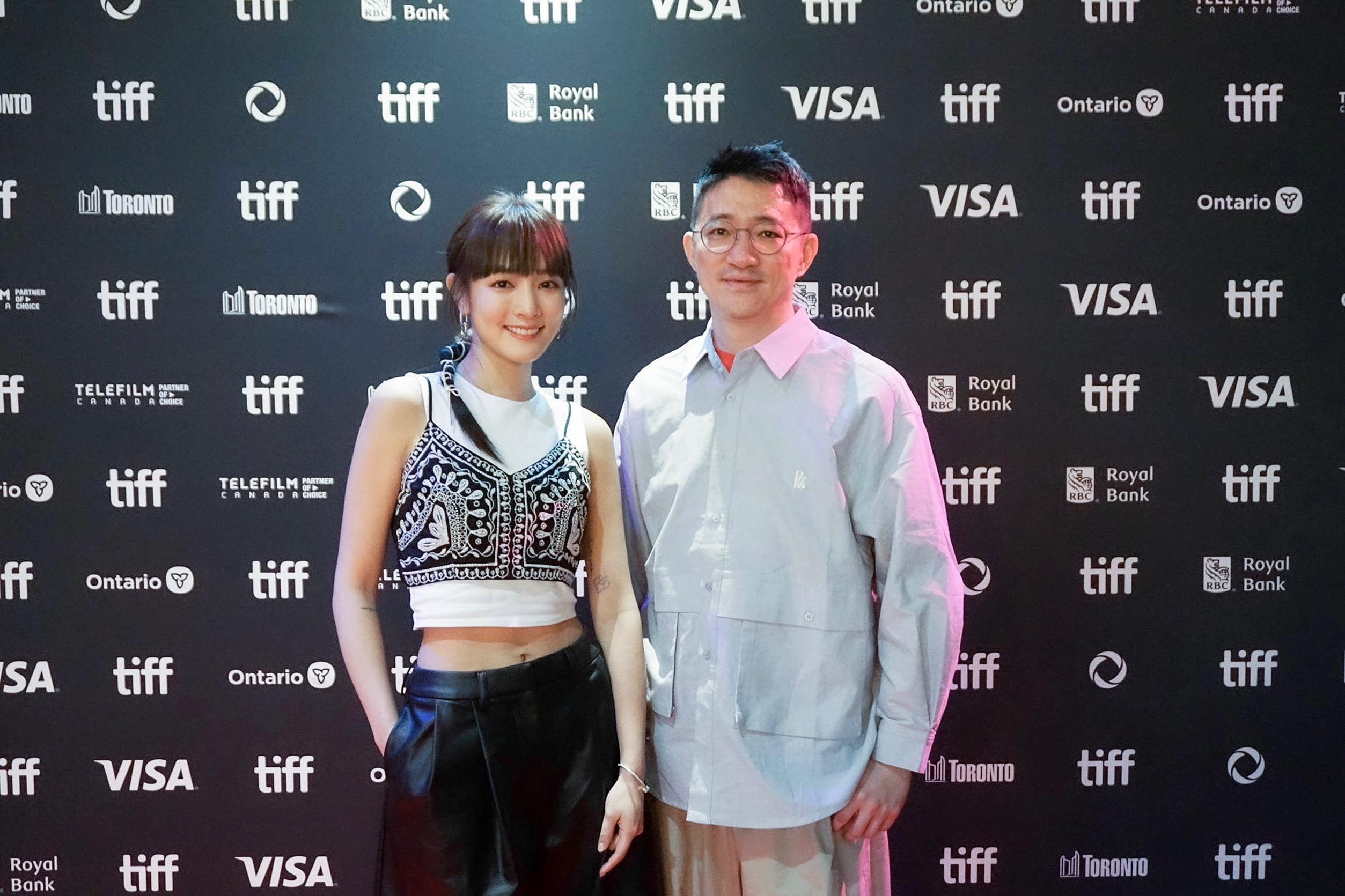 王淨紅到加拿大！ 頂15度低溫超辣裝扮現身多倫多│TVBS新聞網