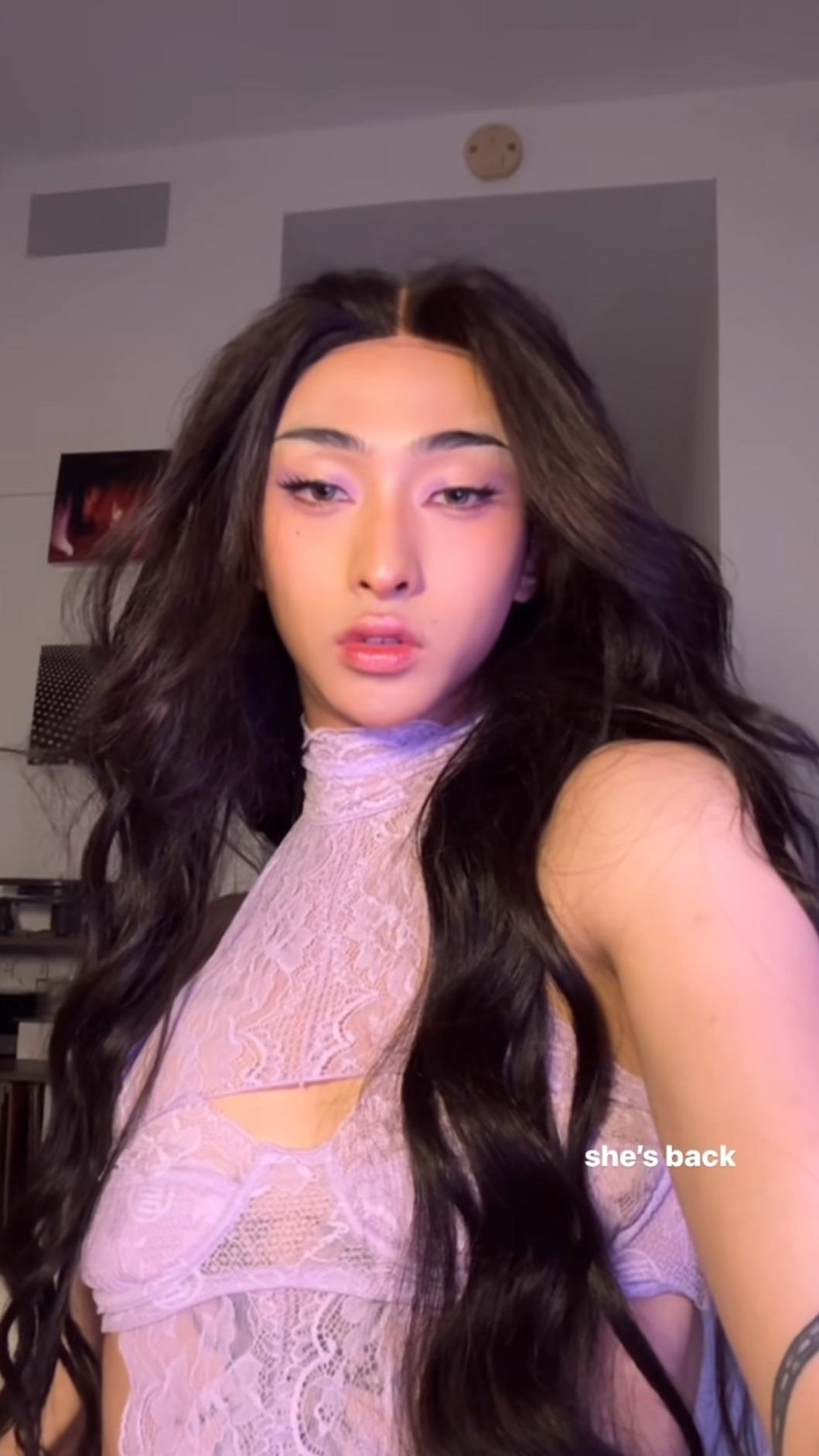 太嬌媚！伊能靜帥兒曬女裝照 辣套蕾絲透視裝喊：She’s back│TVBS新聞網